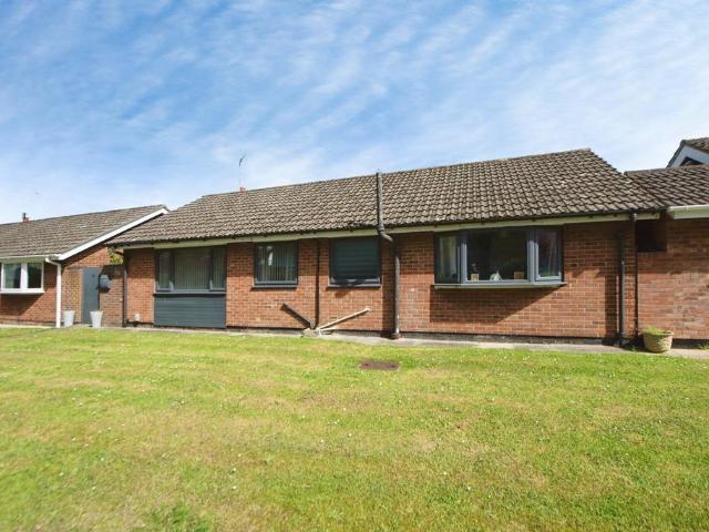 3 bedroom bungalow for sale