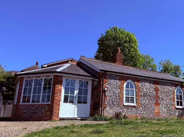 3 bedroom bungalow for sale