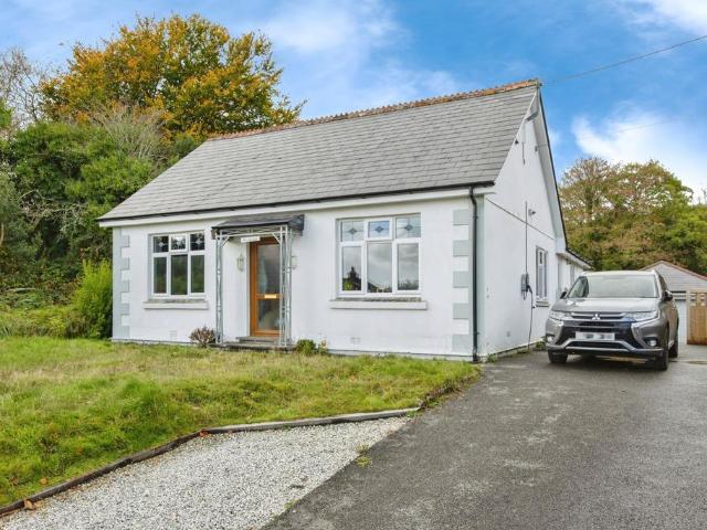 3 bedroom bungalow for sale