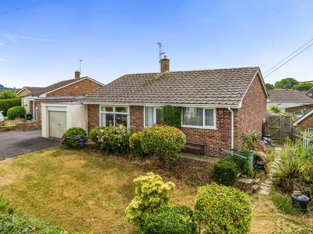 3 bedroom bungalow for sale