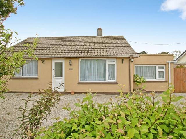 3 bedroom bungalow for sale
