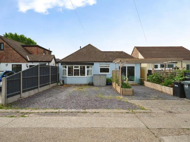 3 bedroom bungalow for sale