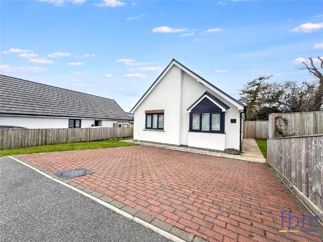 3 bedroom bungalow for sale