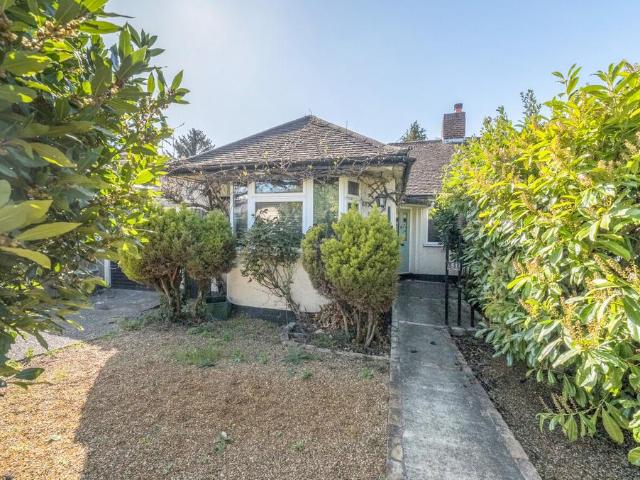 3 bedroom bungalow for sale