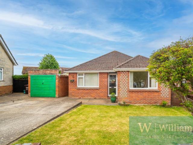 3 bedroom bungalow for sale