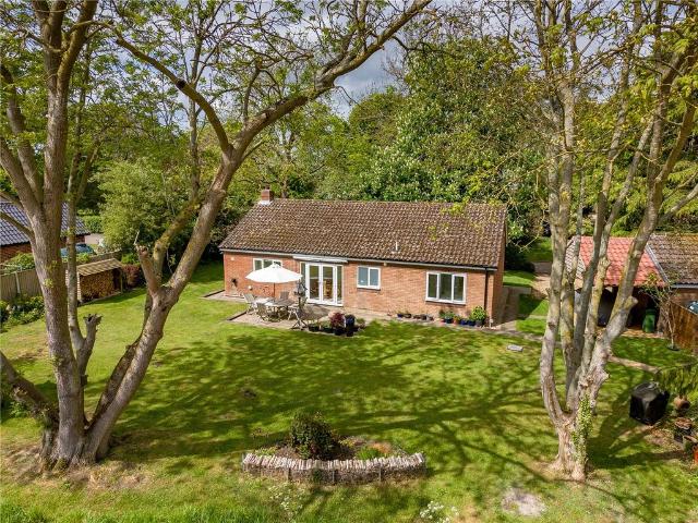 3 bedroom bungalow for sale