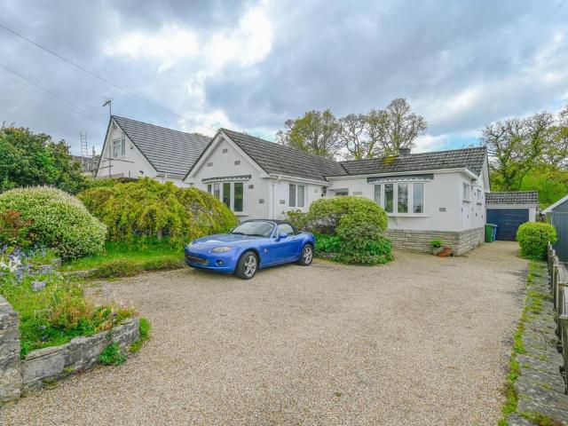3 bedroom bungalow for sale