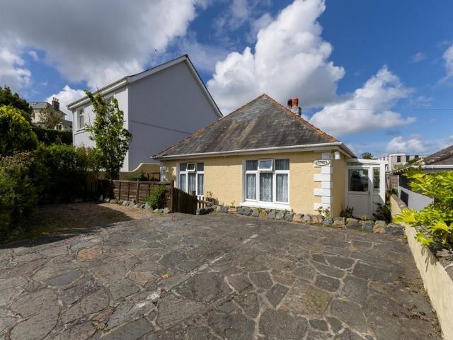 3 bedroom bungalow for sale