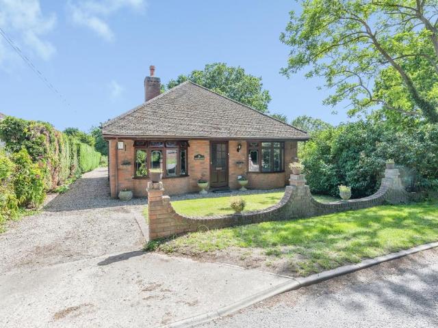 3 bedroom bungalow for sale