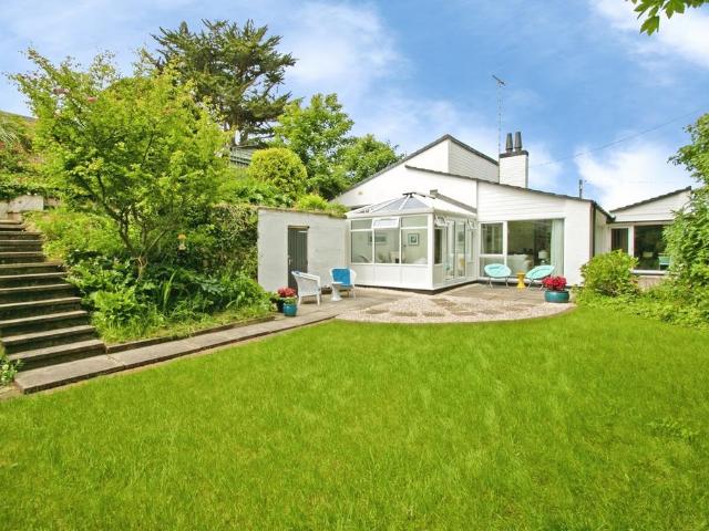 3 bedroom bungalow for sale