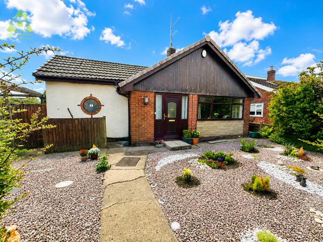 3 bedroom bungalow for sale