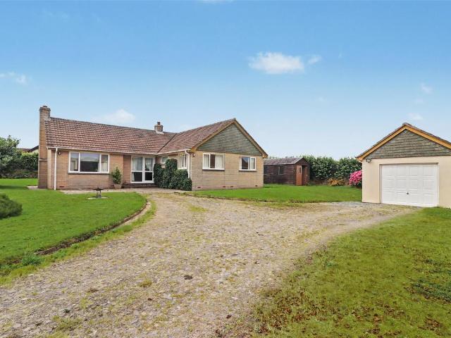 3 bedroom bungalow for sale