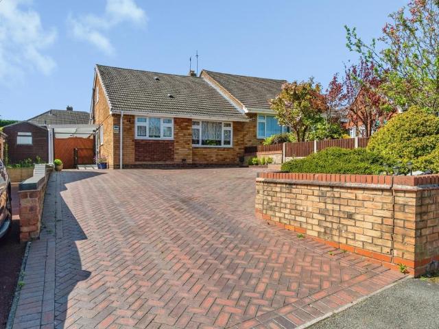 3 bedroom bungalow for sale