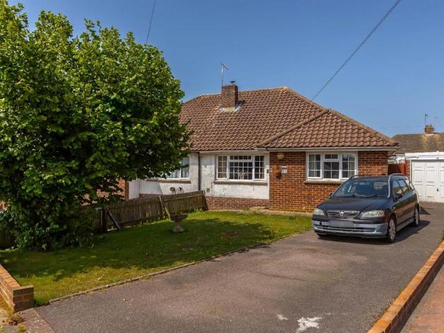 3 bedroom bungalow for sale
