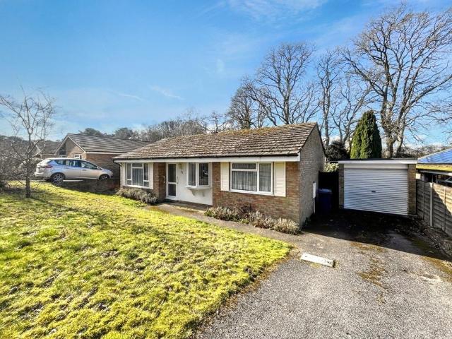 3 bedroom bungalow for sale