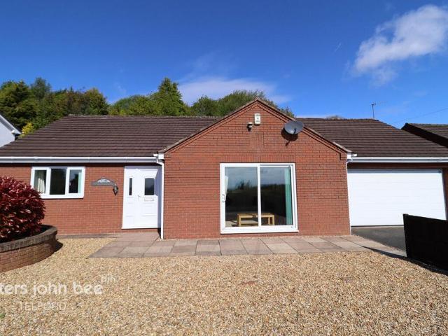 3 bedroom bungalow for sale