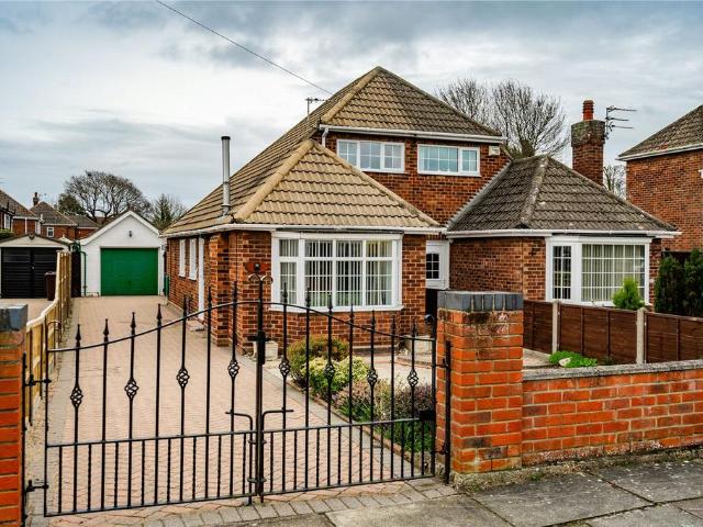 3 bedroom bungalow for sale