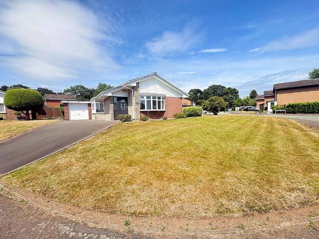 3 bedroom bungalow for sale