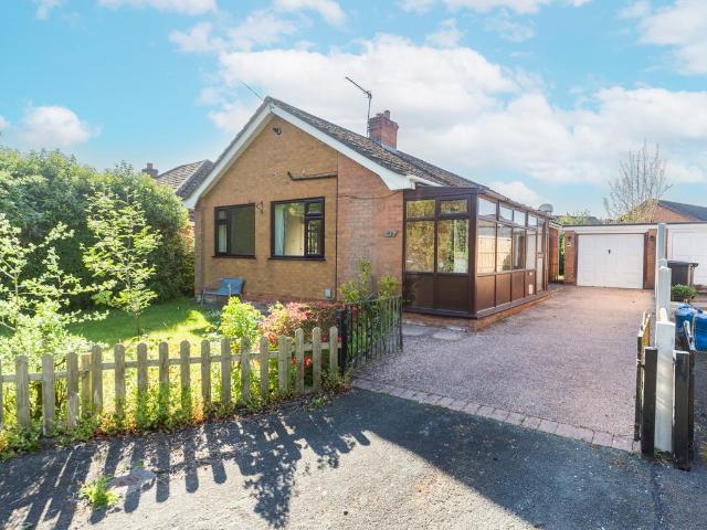 3 bedroom bungalow for sale