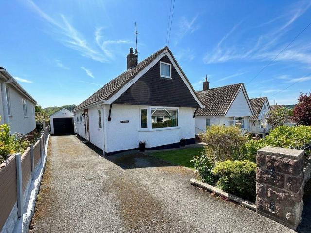 3 bedroom bungalow for sale