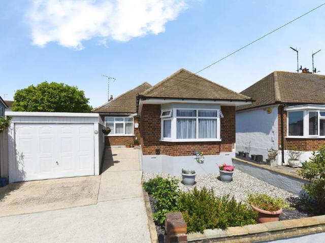3 bedroom bungalow for sale