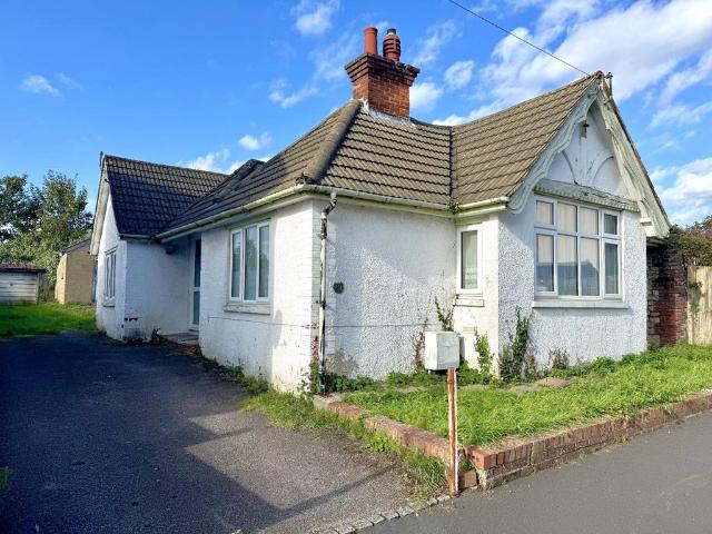 3 bedroom bungalow for sale