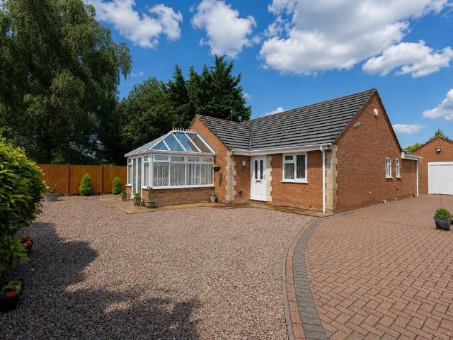 3 bedroom bungalow for sale