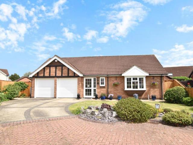 3 bedroom bungalow for sale