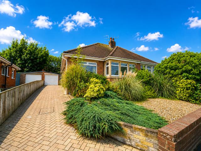 3 bedroom bungalow for sale