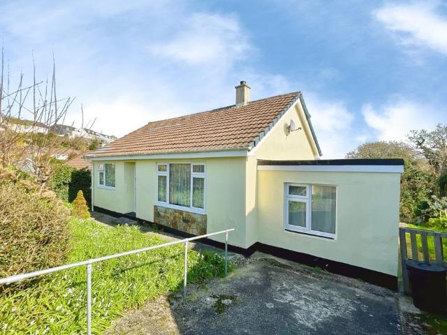 3 bedroom bungalow for sale