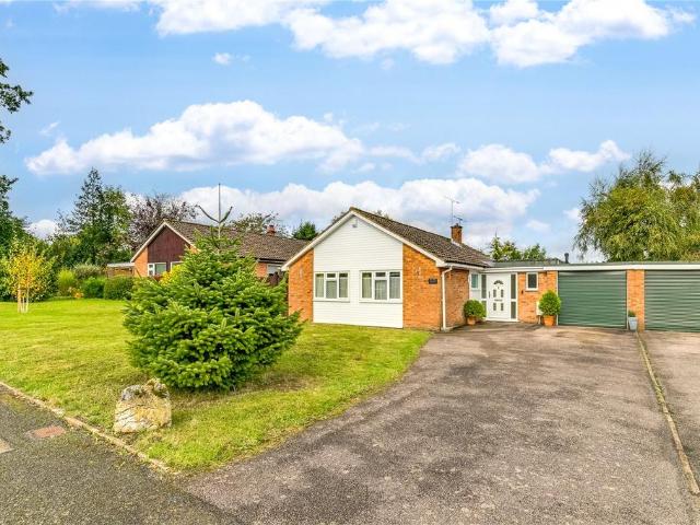 3 bedroom bungalow for sale