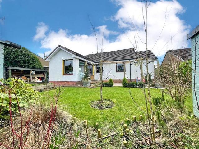 3 bedroom bungalow for sale