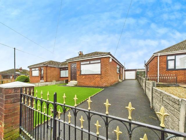 3 bedroom bungalow for sale