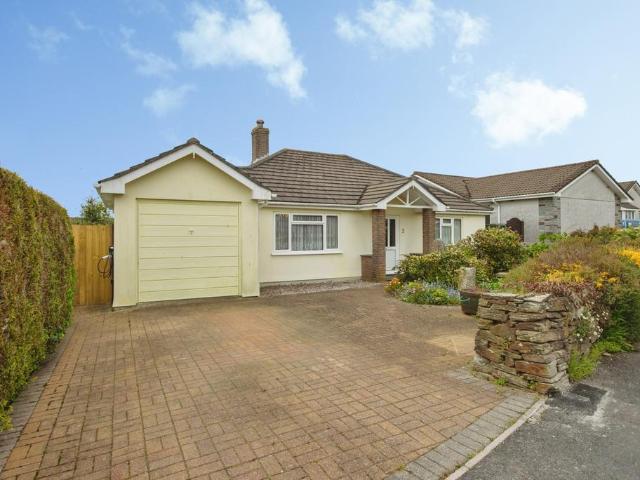 3 bedroom bungalow for sale