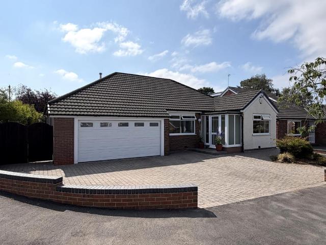 3 bedroom bungalow for sale