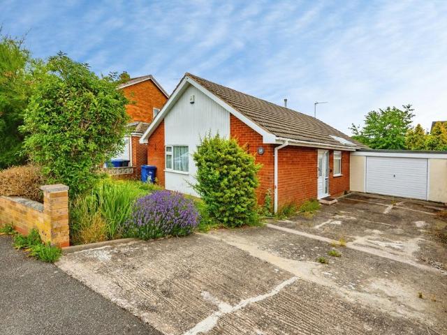 3 bedroom bungalow for sale
