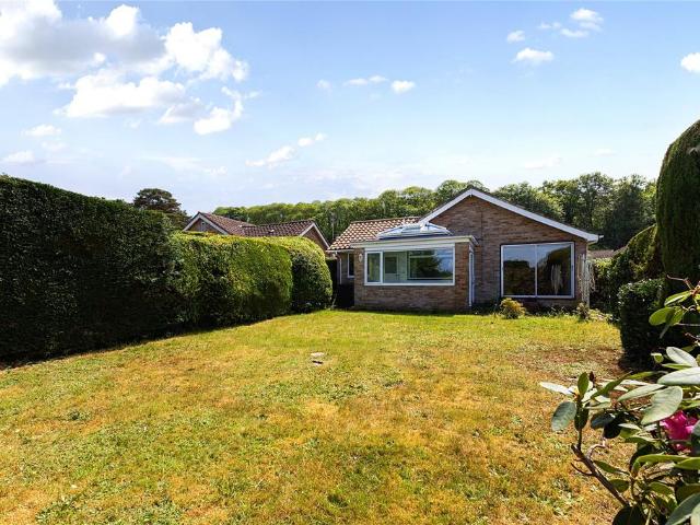 3 bedroom bungalow for sale