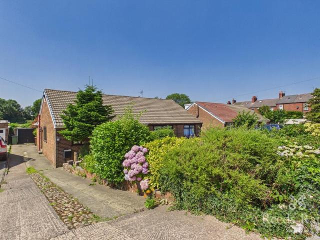 3 bedroom bungalow for sale
