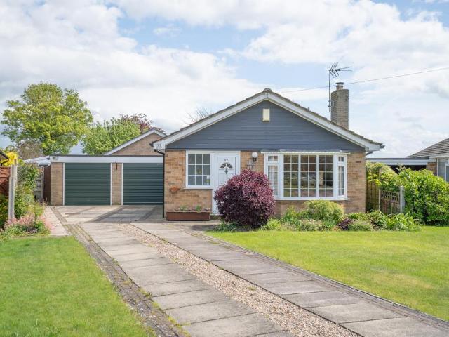 3 bedroom bungalow for sale