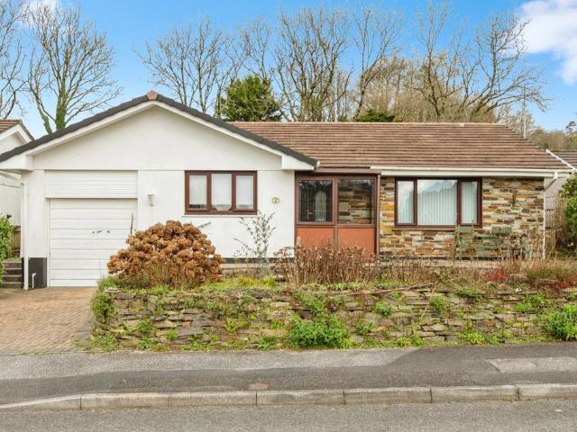 3 bedroom bungalow for sale