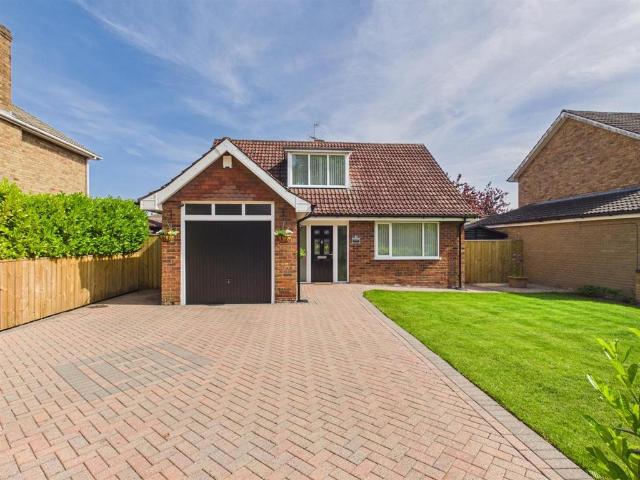 3 bedroom bungalow for sale