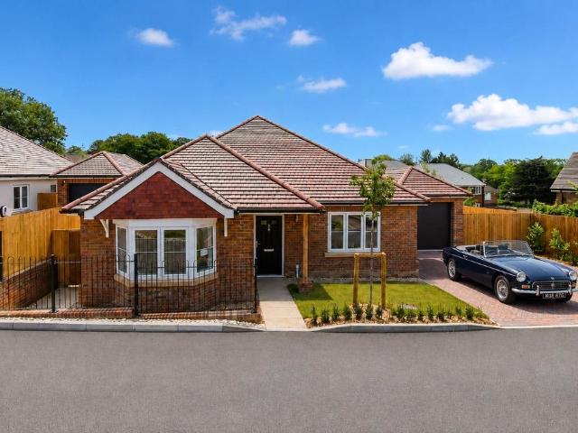 3 bedroom bungalow for sale
