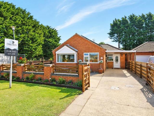 3 bedroom bungalow for sale