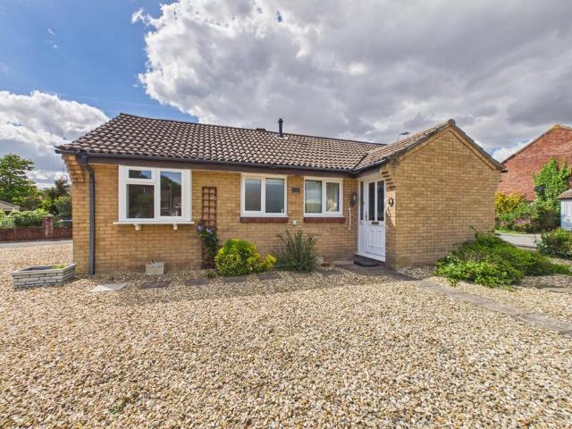 3 bedroom bungalow for sale
