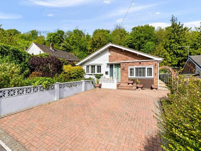 3 bedroom bungalow for sale