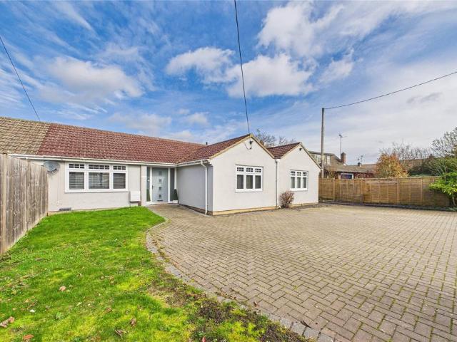 3 bedroom bungalow for sale
