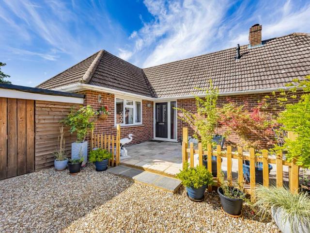 3 bedroom bungalow for sale