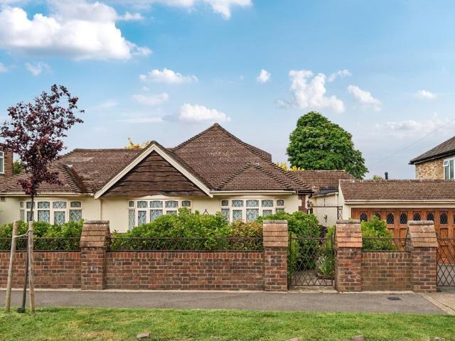 3 bedroom bungalow for sale