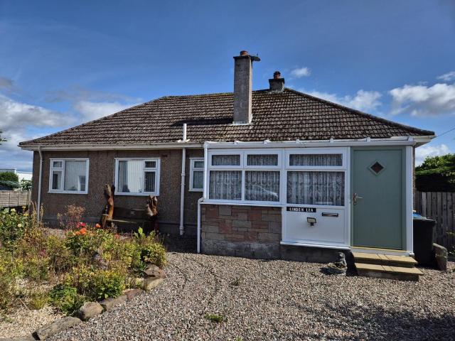 3 bedroom bungalow for sale