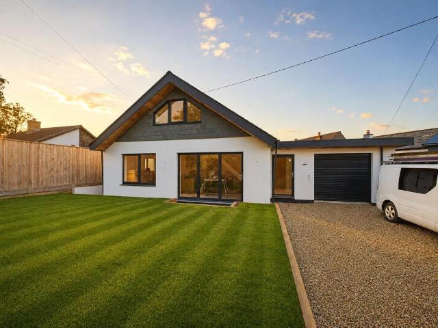 3 bedroom bungalow for sale